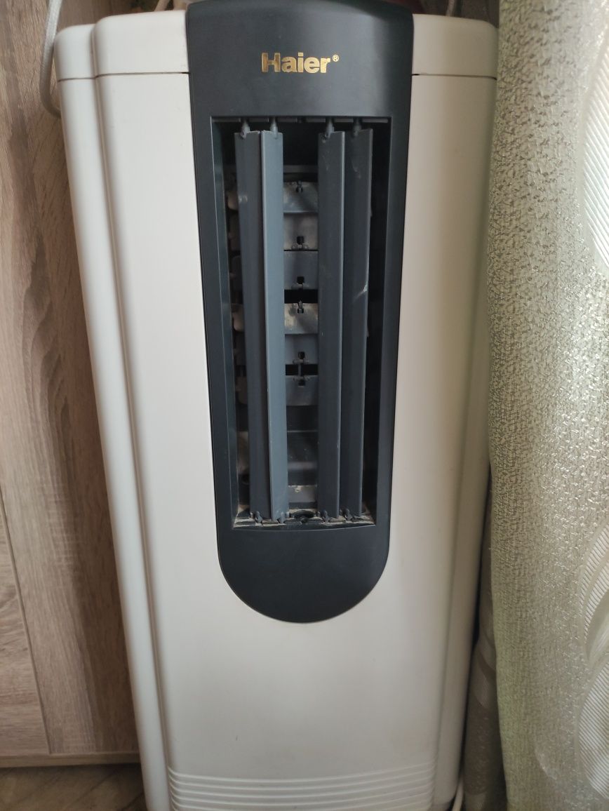 Запазен работещ мобилен климатик Haier 7000 BTU гр. София Младост 1 ...