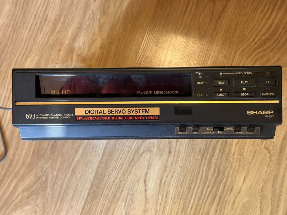 Videorecorder VHS Sharp VC-6V3DP Constanta • OLX.ro