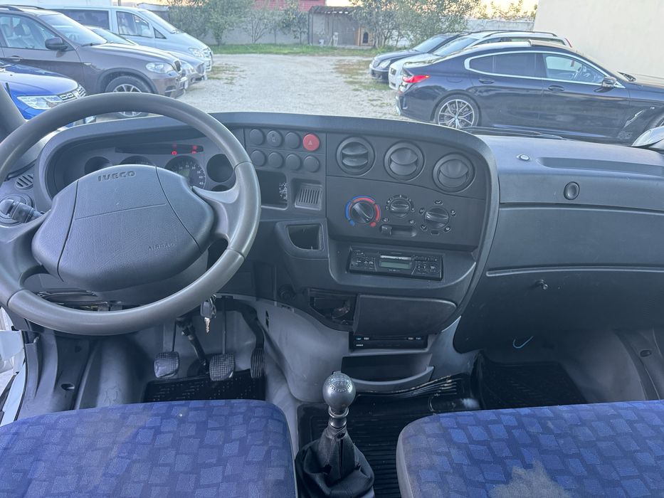 Iveco Daily 2.8d basculabil 3 parti 7 locuri cat,B 3,5 T 2005 Ludos • OLX.ro