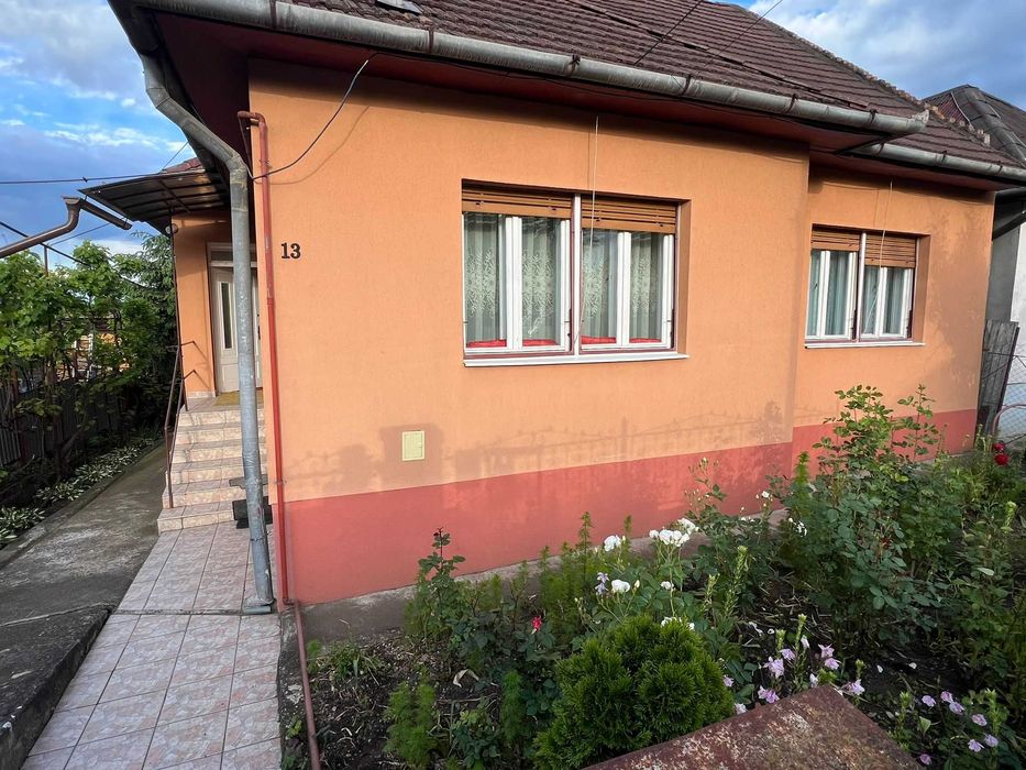 Casa de Vanzare zona Baile Sarate | Salina Turda Turda • OLX.ro