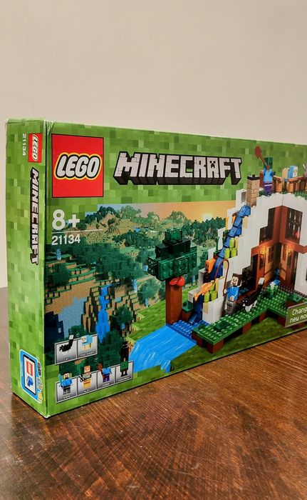 LEGO Minecraft 21134 The Waterfall Base гр. Бургас Меден рудник - зона ...