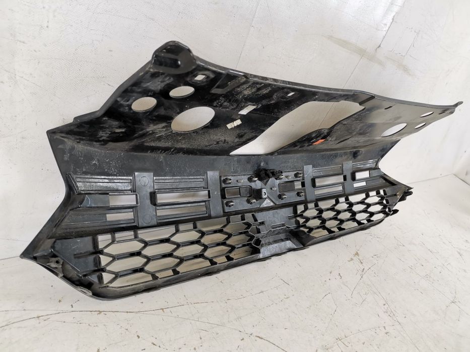 Grila Radiator Dacia Logan 3 2020 2021 2022 2023 2024 Originala In St Bucuresti Sectorul 6 • OLX.ro