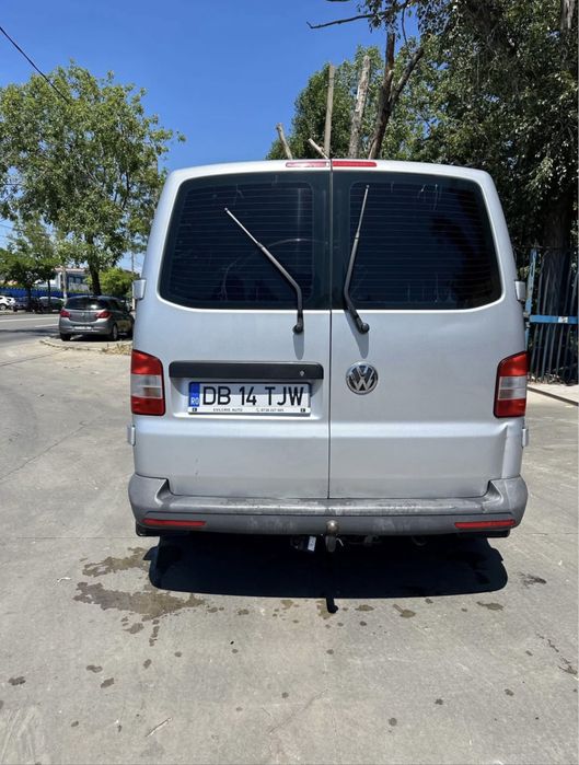 Volkswagen Transporter T5 Targoviste • OLX.ro