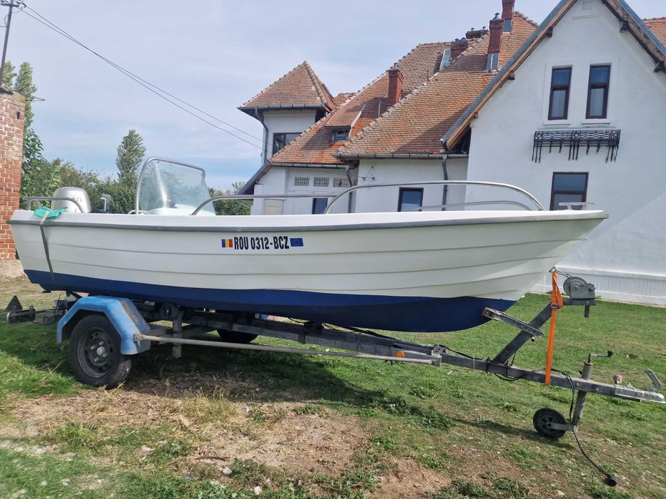 Barca Terhi 470 , Honda 4T, 40 cp + peridoc inmatriculat Ploiesti • OLX.ro