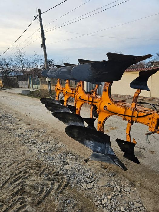 Plug reversibil huard Ghindeni • OLX.ro