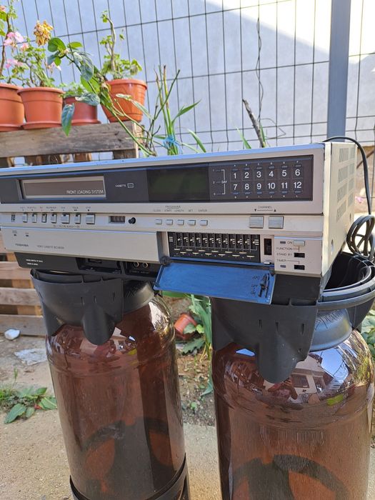 Betamax Vhs profesional anii 80 Bascov • OLX.ro