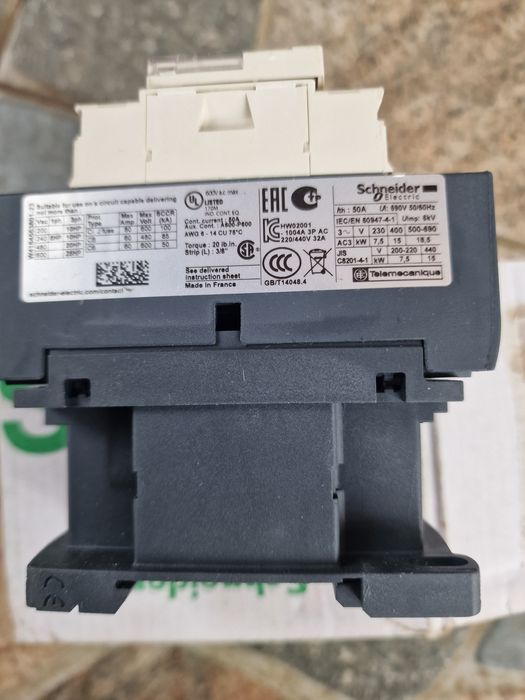 Contactor Schneider LC1D32, 32A Barnova • OLX.ro