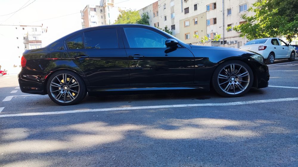 BMW 335d E90 M57 black Calarasi • OLX.ro