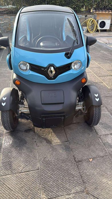 Renault Twizy Electric 2018 Moinesti • OLX.ro