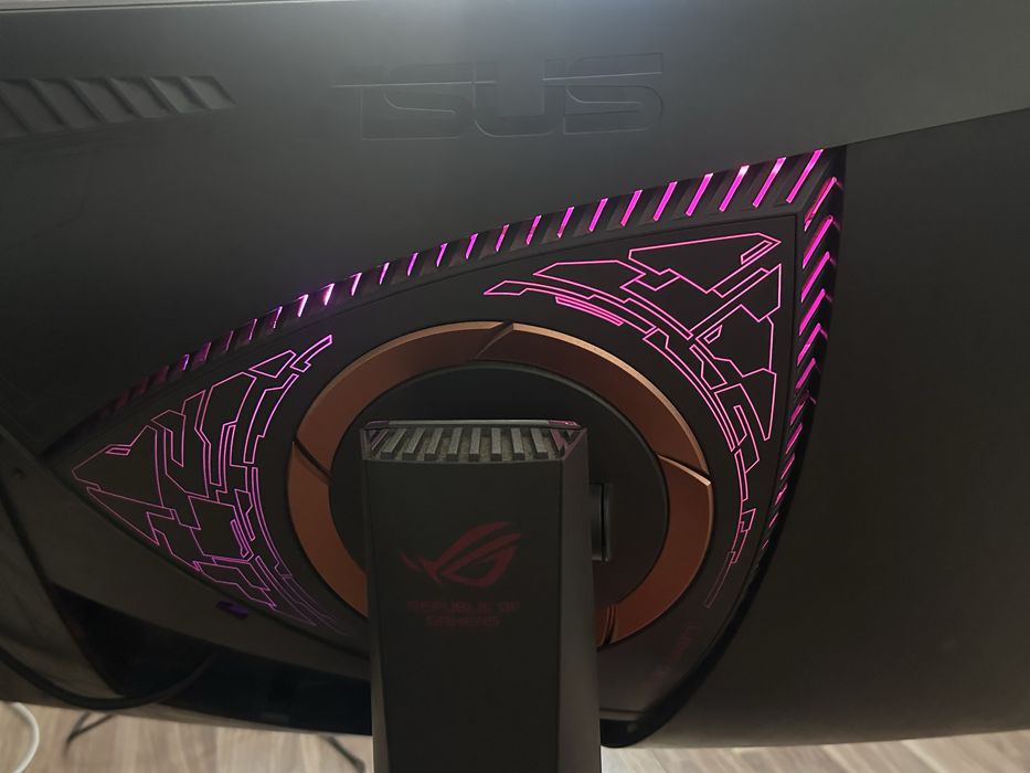 Asus ROG Swift PG27VQ – 165Hz, 2K, 27 инча геймърски монитор гр ...