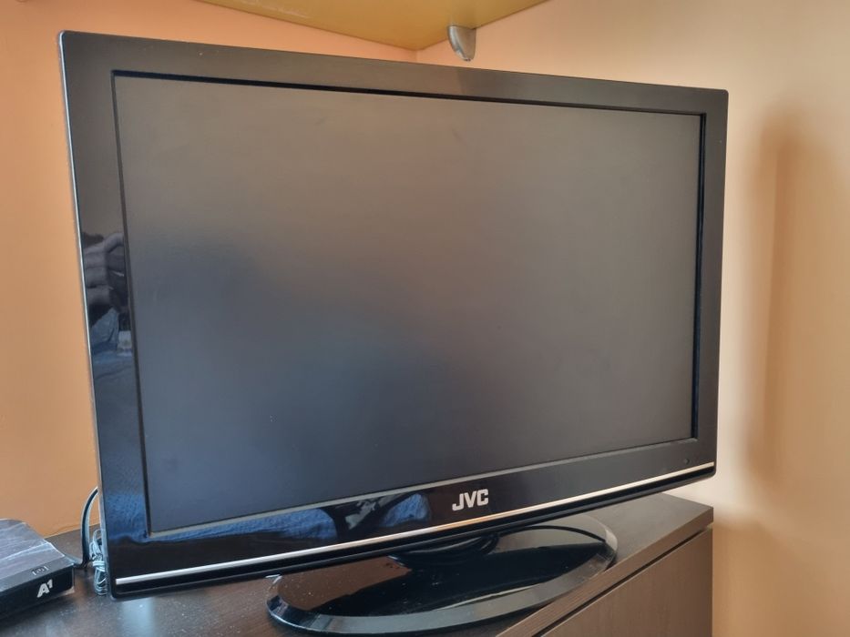 Телевизор JVC 22 инча гр. Варна Западна промишлена зона • OLX.bg