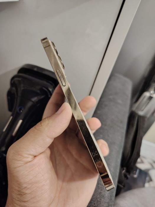 IPhone 13 Pro Max 256Gb Gold Display Spart Pt Piese Craiova • OLX.ro