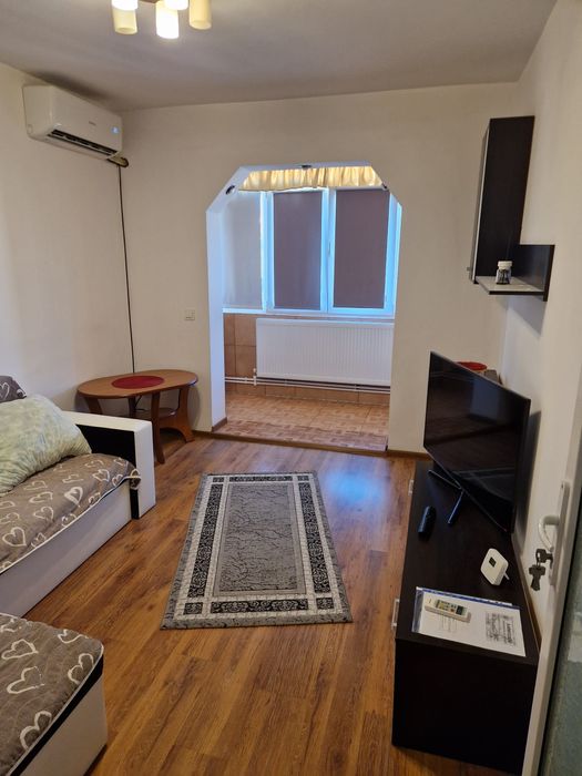 Proprietar Constanta, 2 decomandate la vanzare in Casa de Cultura, 70000 euro