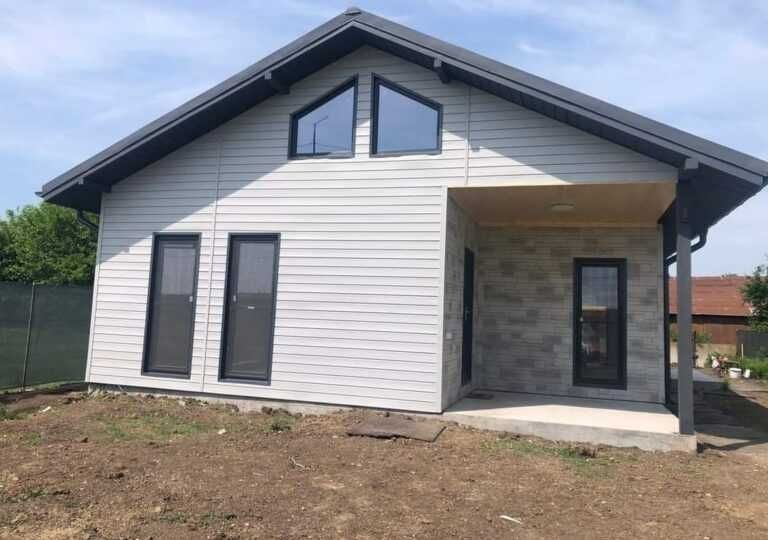 Vând case modulare de locuit permanent cabane turistice Craiova • OLX.ro