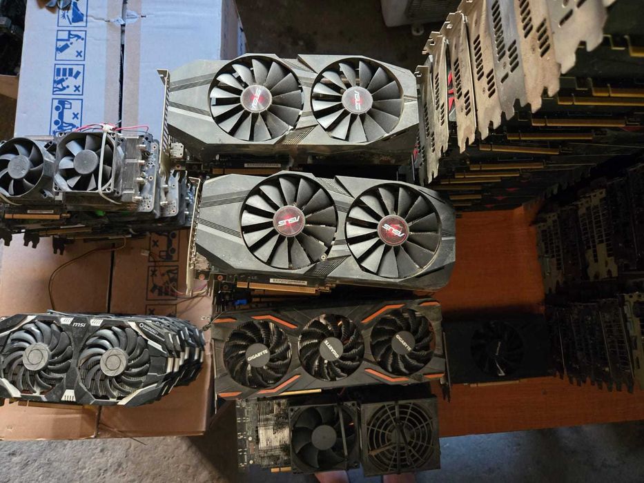 Pachet Placi video pt mining sau gaming sau AI Bucuresti Sectorul 3 ...