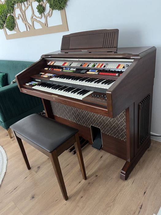 Vand orga Technics SX-U90 din 1980 Ipotesti • OLX.ro