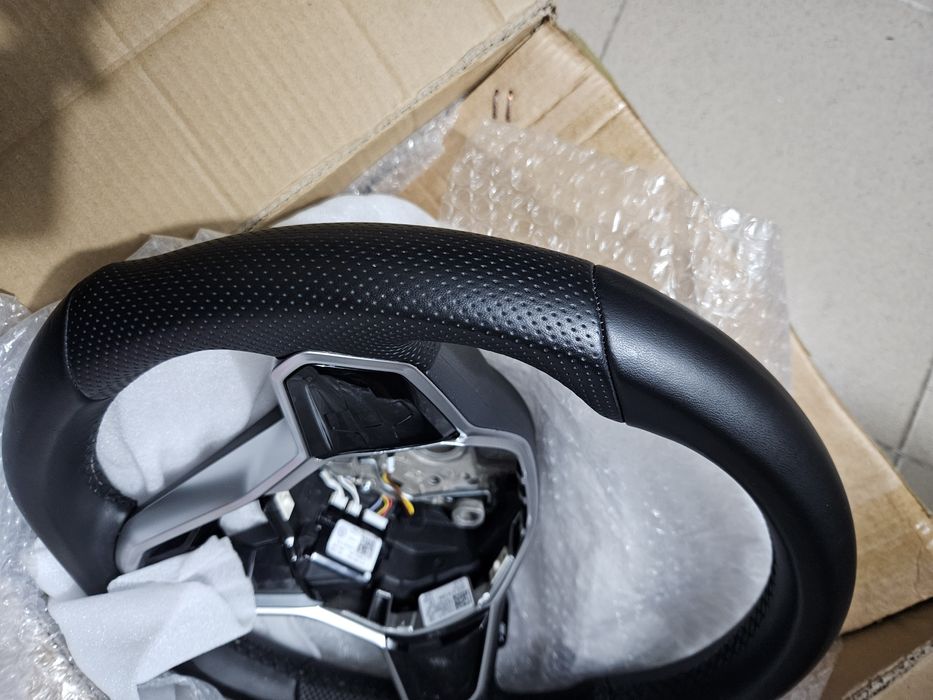 Volan R line piele padele incalzire VW Golf 8 Tiguan T-Roc Passat B8 G ...