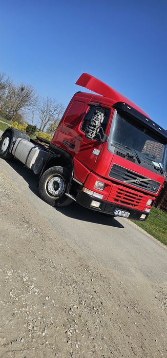 Cap tractor Volvo FH FM 12 Ofsenita • OLX.ro