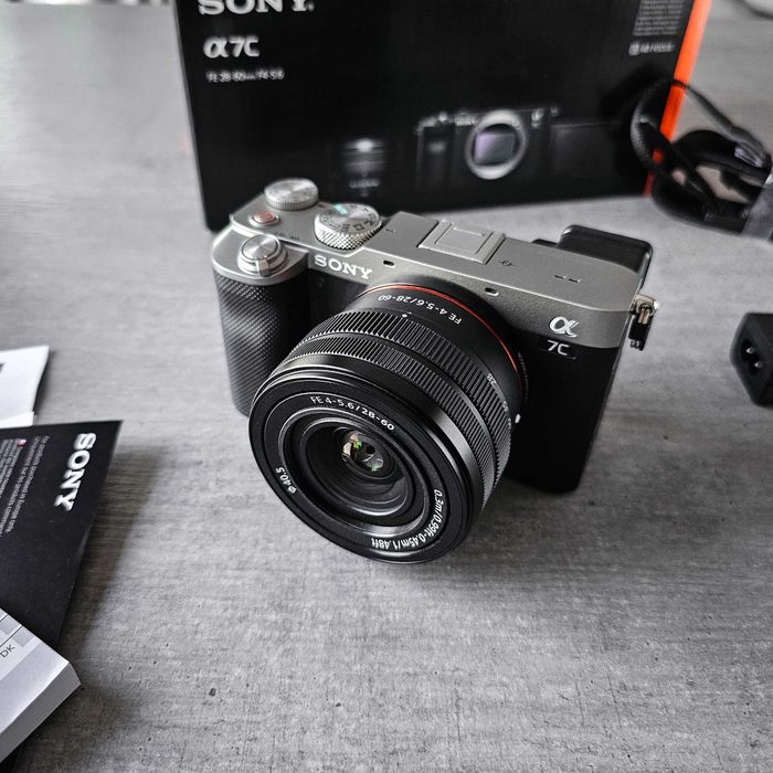 Sony a7C kit 28-60mm - ILCE-7C - aproape nou Bucuresti Sectorul 1 • OLX.ro
