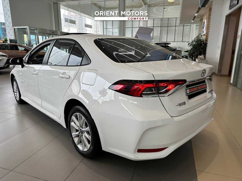 Toyota Corolla 1.2T D-4T S-CVT "Elite" в рассрочку: 300 000 000 сум - Toyota Ташкент на Olx