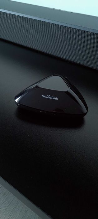 Hub Broadlink RM PRO Plus | automatizare IR si RF Targoviste • OLX.ro