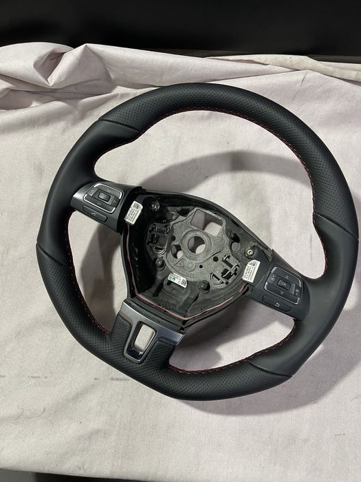 Volan custom tesit Vw golf 6 passat b7 touran passat cc Preajba Mare ...