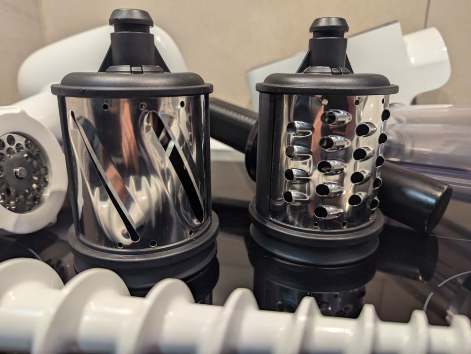 KitchenAid - 3 accesorii (tocat, stors, mărunțit, feliat) Dosu Bricii ...