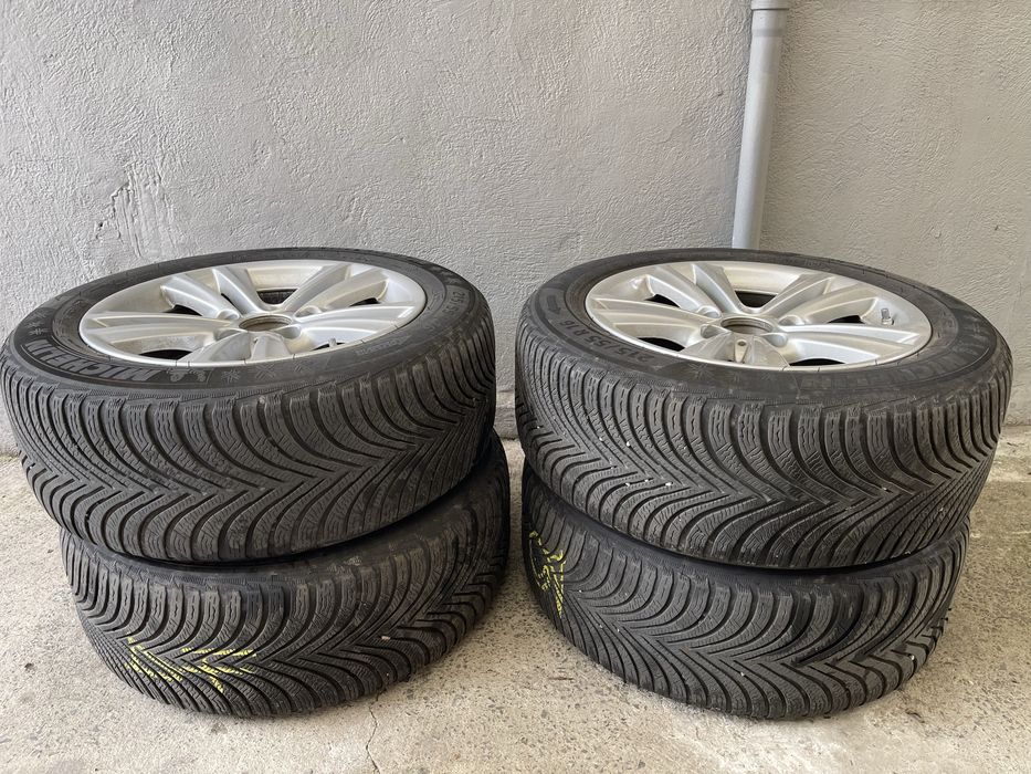 Jante bmw 16” cu anvelope iarna Constanta • OLX.ro