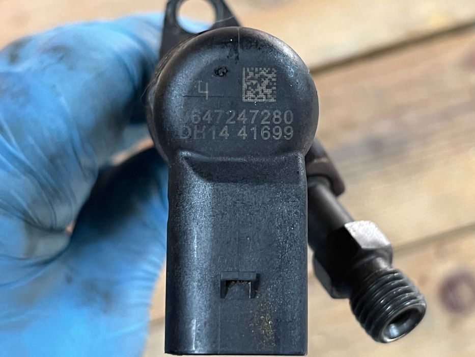 Дюзи Дюза Injector SIEMENS Peugeot 407 Citroen Ford Volvo HDI TDCI 2.0 ...