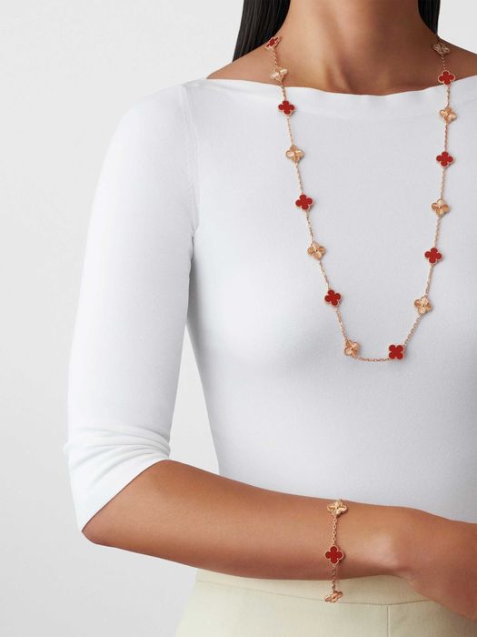 Van Cleef & Arpels VCA Gold Red Alhambra 5 Motifs Clover Дамска Гривна ...