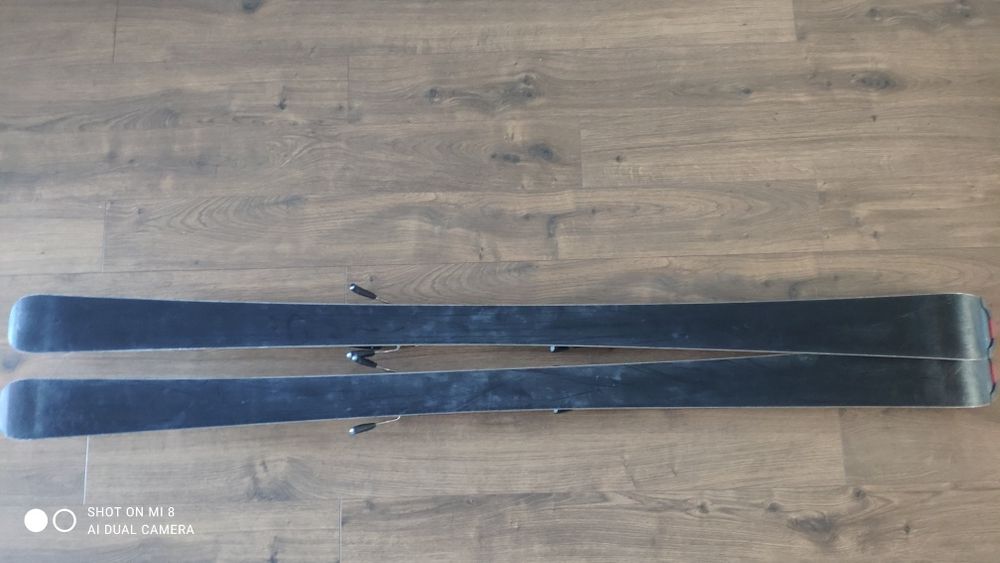 Skuri elan flow 4.2 169cm Bucuresti Sectorul 2 • OLX.ro