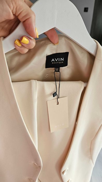 Елек и панталон Авин Avin гр. Разград Център • OLX.bg