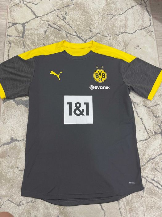 Tricouri fotbal originale – Dortmund, Bayern, Barcelona, Mainz, Alaves ...
