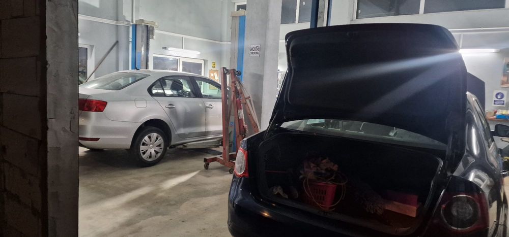 Vand Service Auto Corbu • OLX.ro