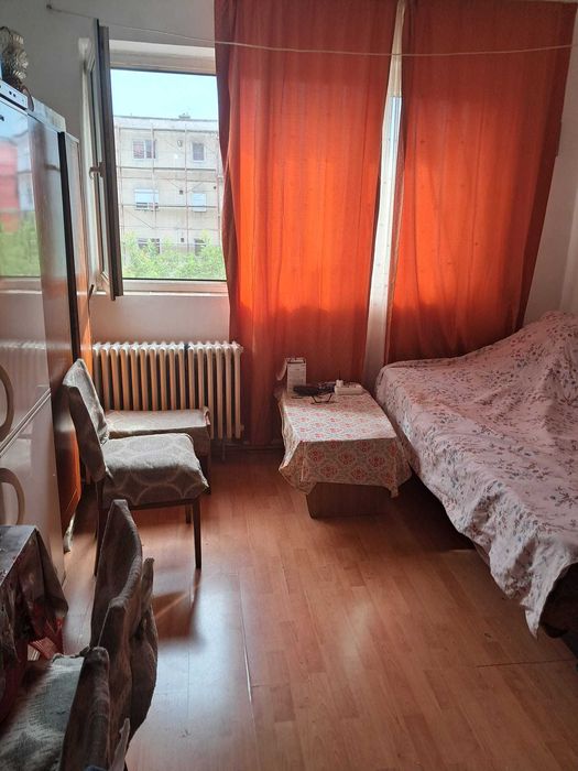 Vand Garsoniera Dumbravita • OLX.ro