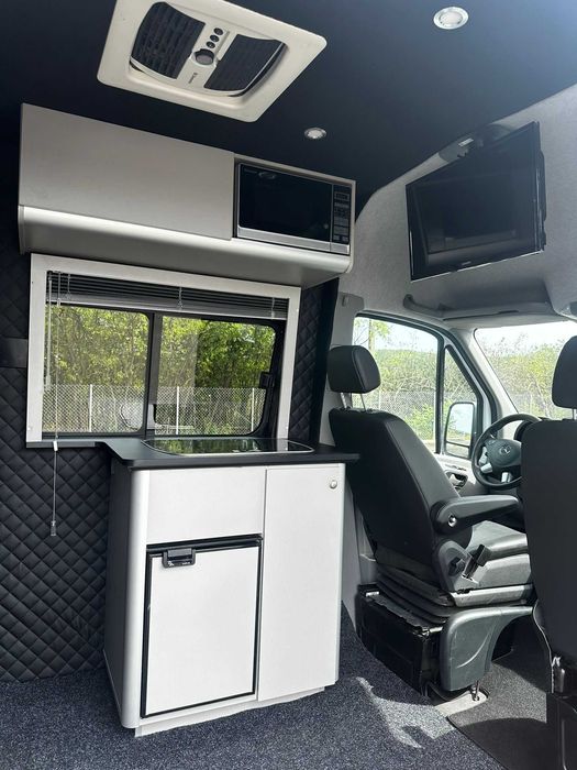 Mercedes Sprinter Autorulota Ladesti • OLX.ro