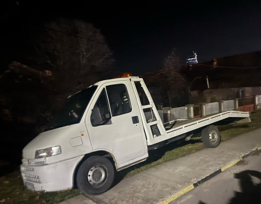 Auto platforma 2.5d Merisor • OLX.ro