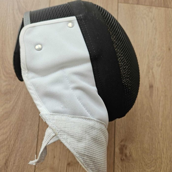 Masca scrima floreta Timisoara • OLX.ro