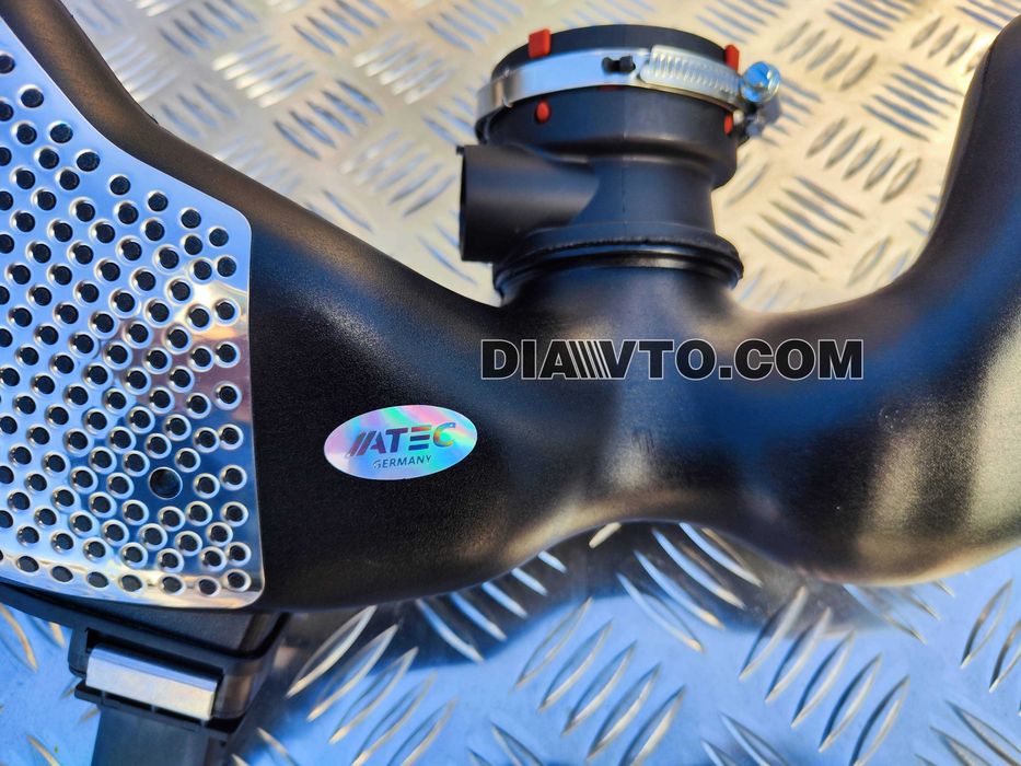 НОВ Въздуховод лястовица турбо дебитомери Mercedes 642 V6 3.0 CDI ATEC ...