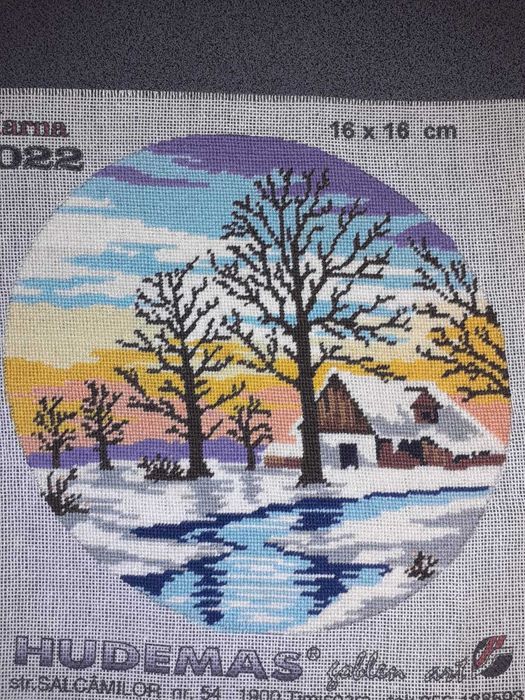 Goblenuri cusute manual cu modelul inclusiv pe spate, neînrămate Targu ...
