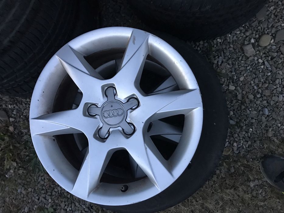 Jante aliaj R16 originale Audi Moinesti • OLX.ro