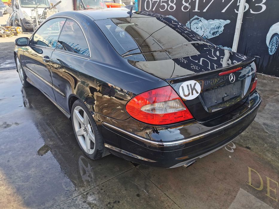 Dezmembrez mercedes CLK W209 AMG 2.2 euro 4/bara fata clk amg/far clk/ Targoviste • OLX.ro