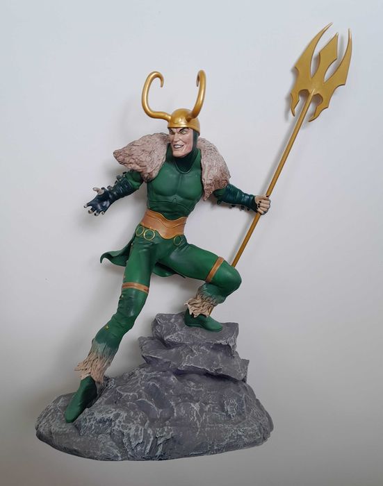 Diamond Select Gallery Loki Statue Action Figure Marvel Thor гр. София ...