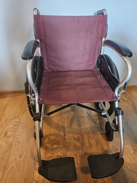 Carucior cu rotile / carut pentru invalizi , nevoi speciale Bucuresti ...