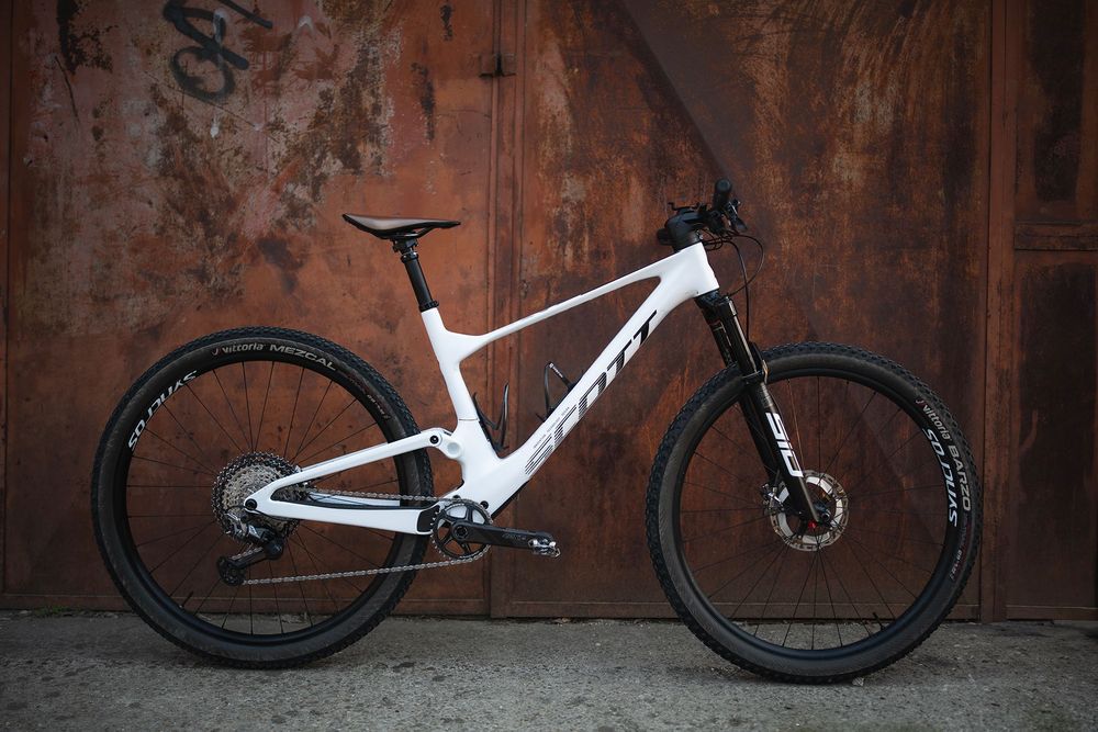 Scott Spark RC PRO 2022 , L гр. Велико Търново Бузлуджа • OLX.bg