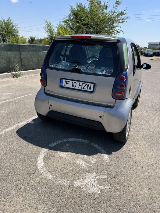 Vand smart for two 0,6 Berceni • OLX.ro