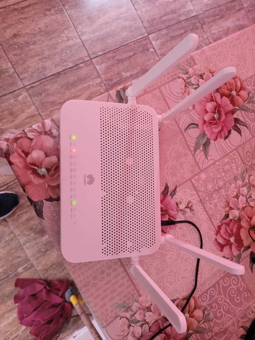 Router Huawei HG8247W5 fibra optica oferta 100 RON per BUCATA Medias ...