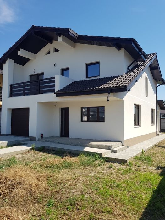 Casă, zona 9 Mai Tulcea • OLX.ro