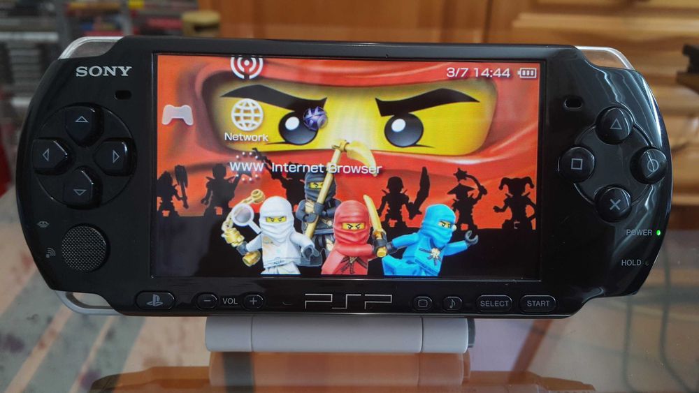 SONY PSP ПСП 3004+128GB+God of War+Minecraft+GTA+NFS+350 Игри+Гаранция ...