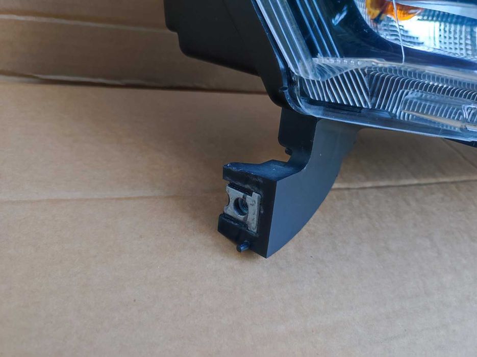 Far dreapta Dacia Spring 2021 2022 2023 2024 original Constanta • OLX.ro